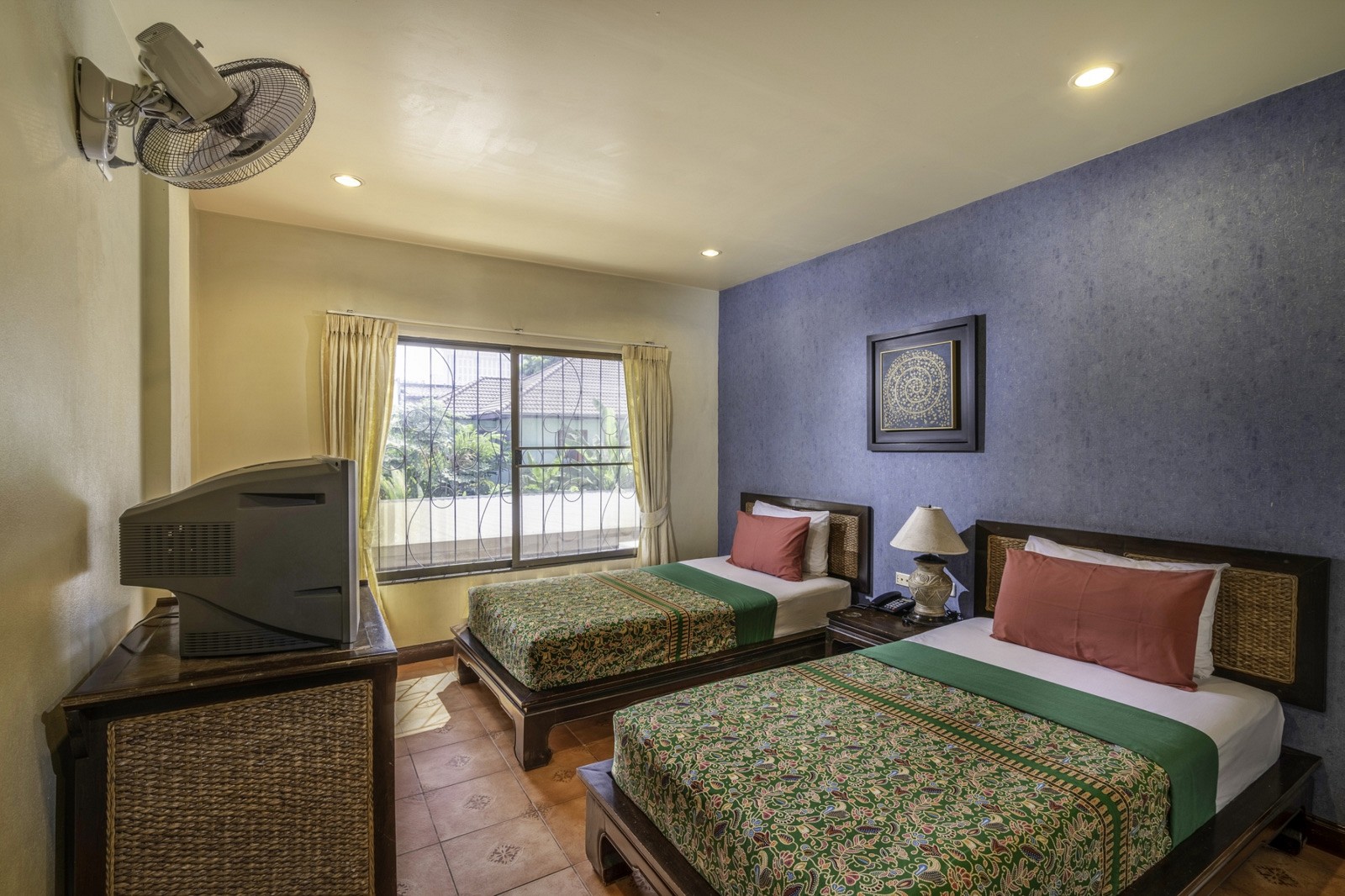 Standard Fan Room - Chiang Mai Thai House - Chiang Mai Thai House ...