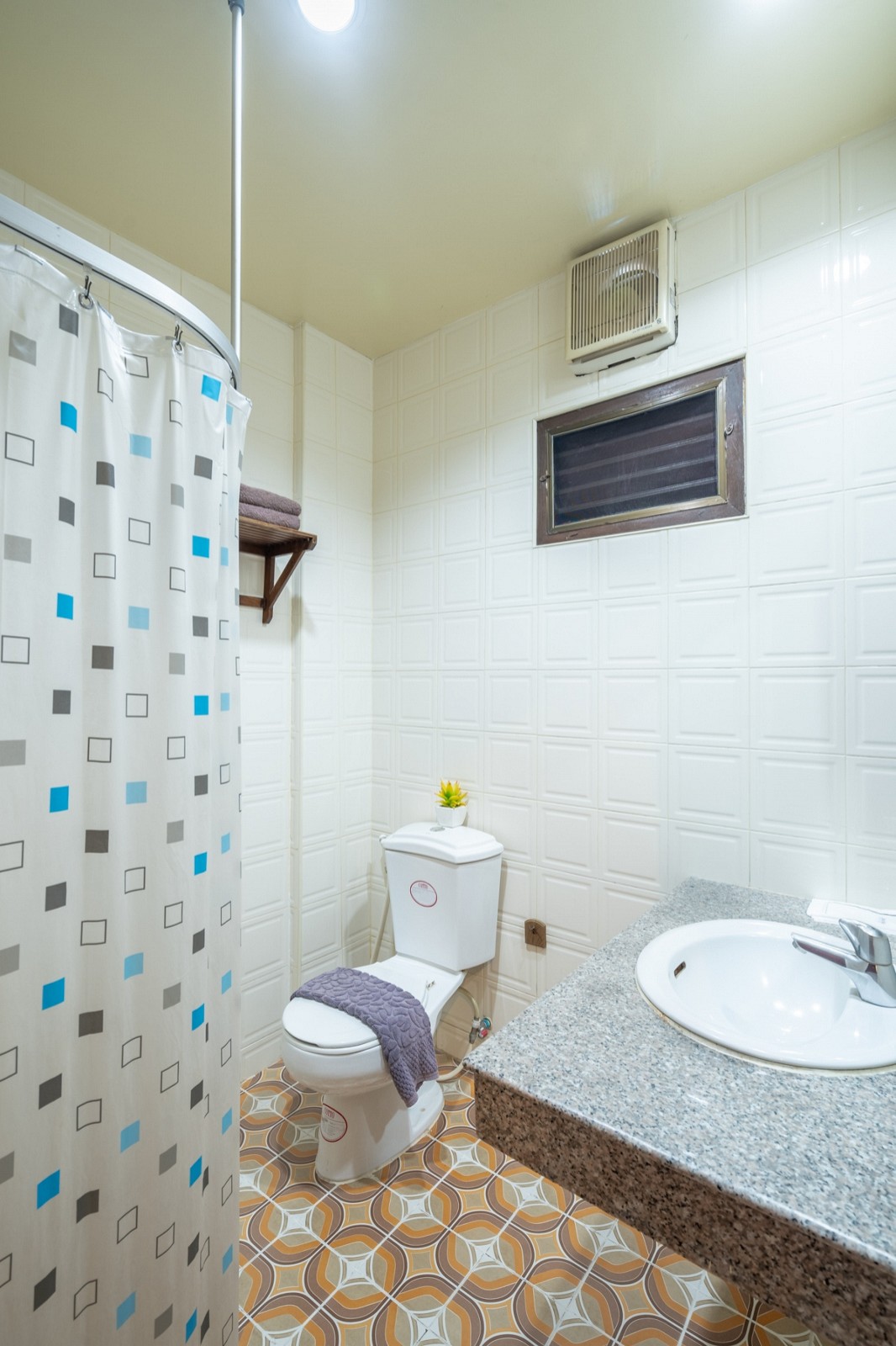 Standard Fan Room - Chiang Mai Thai House - Chiang Mai Thai House ...